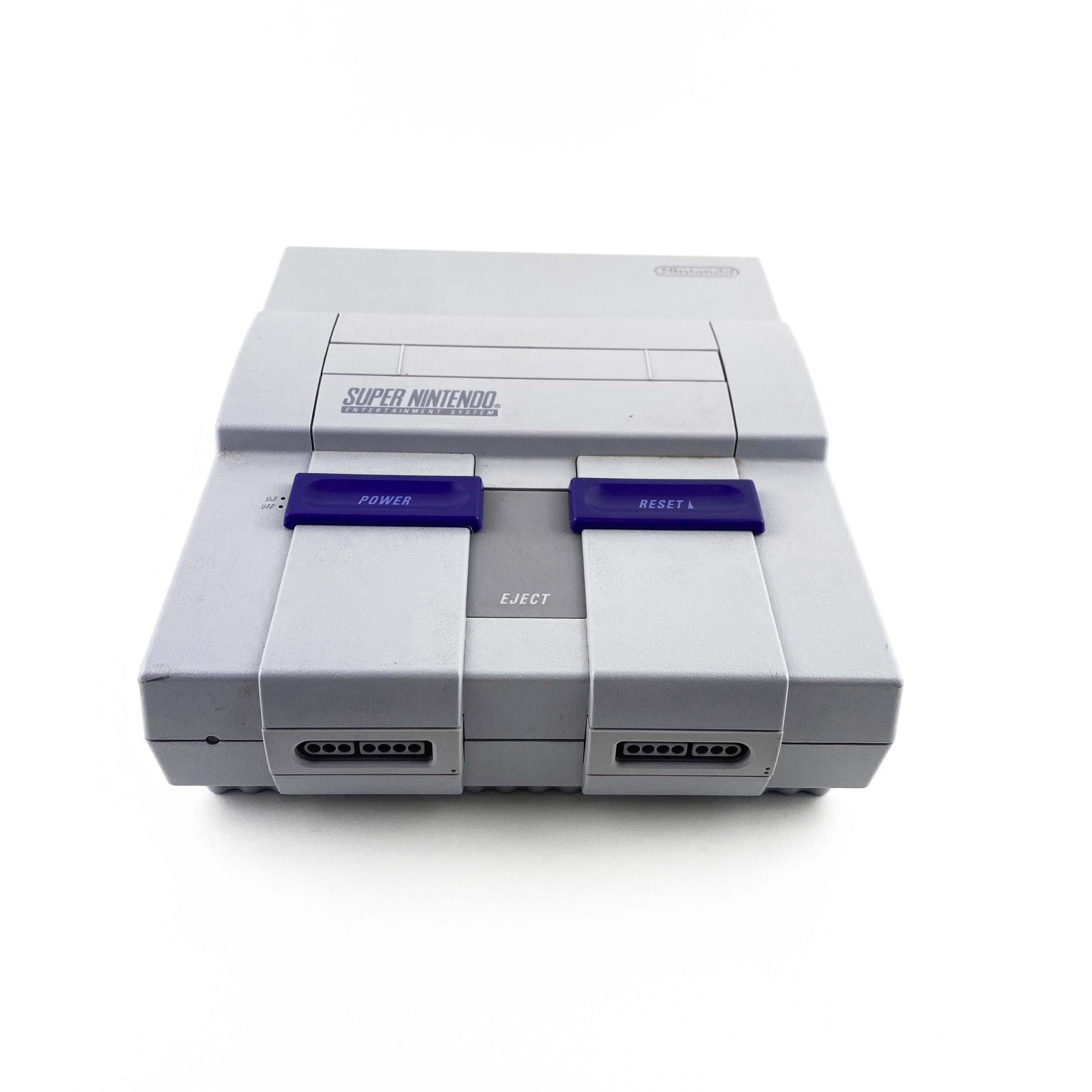 Super Nintendo Console Bundle (SNS-001)